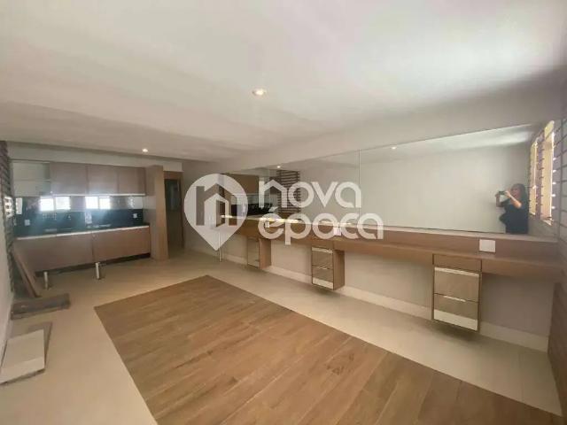 Conj. Comercial / Sala para Venda em Rio de Janeiro/RJ Centro