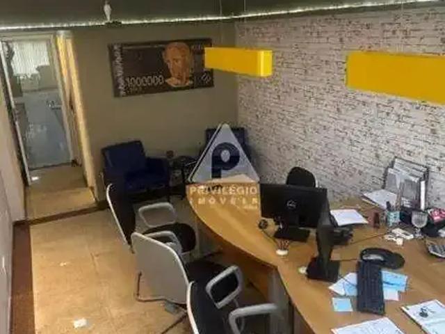 Conj. Comercial / Sala para Venda em Rio de Janeiro/RJ Centro