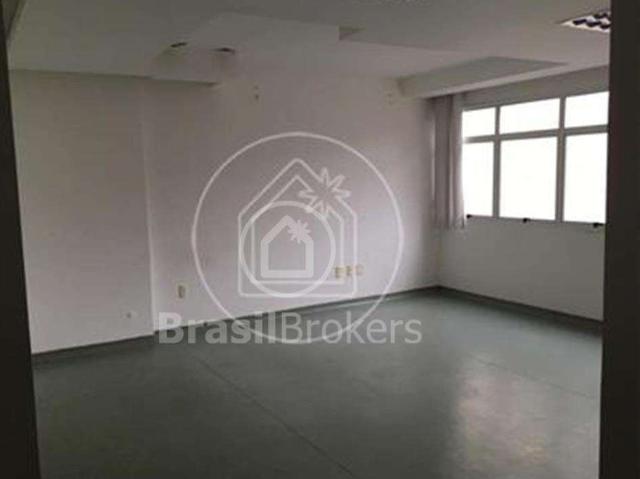 Conj. Comercial / Sala para Venda em Rio de Janeiro/RJ Centro