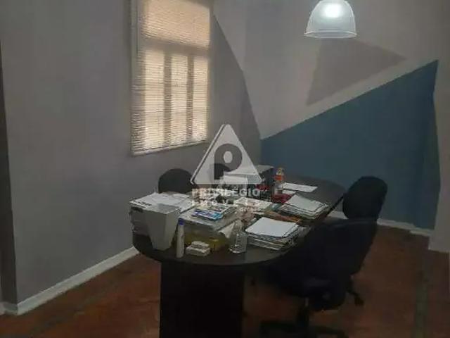 Conj. Comercial / Sala para Venda em Rio de Janeiro/RJ Centro