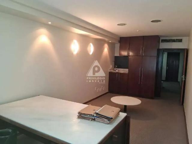 Conj. Comercial / Sala para Venda em Rio de Janeiro/RJ Centro