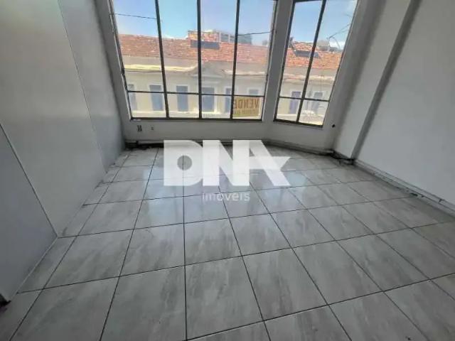 Conj. Comercial / Sala para Venda em Rio de Janeiro/RJ Centro