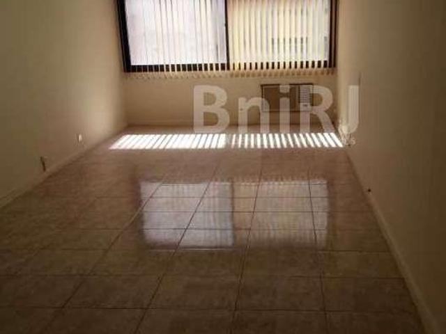 Conj. Comercial / Sala para Venda em Rio de Janeiro/RJ Centro