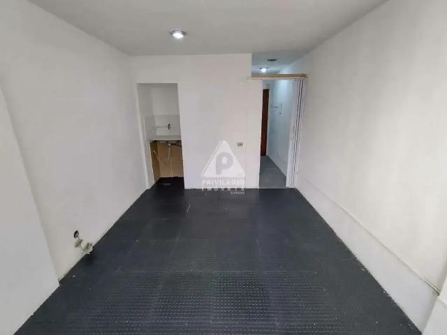 Conj. Comercial / Sala para Venda em Rio de Janeiro/RJ Copacabana