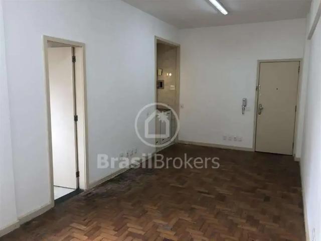 Conj. Comercial / Sala para Venda em Rio de Janeiro/RJ Copacabana