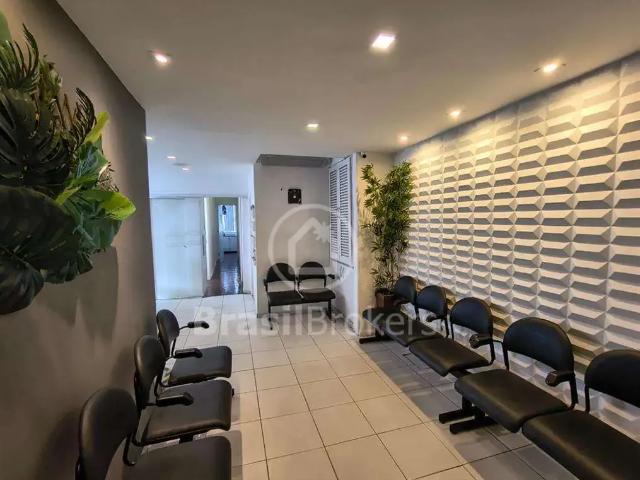 Conj. Comercial / Sala para Venda em Rio de Janeiro/RJ Copacabana 12 Quartos