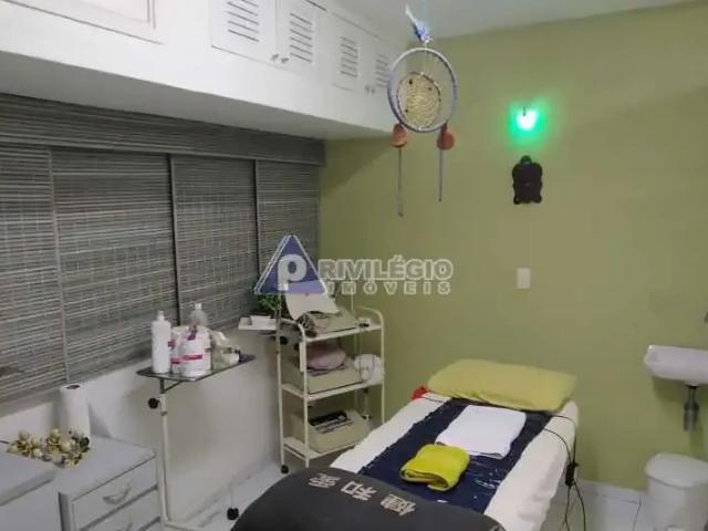 Conj. Comercial / Sala para Venda em Rio de Janeiro/RJ Copacabana 1 Quartos