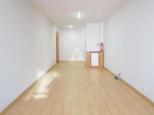 Conj. Comercial / Sala para Venda em Rio de Janeiro/RJ Copacabana