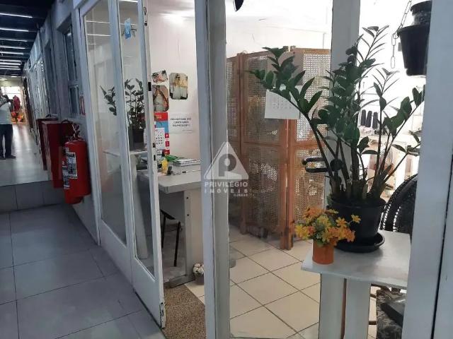 Conj. Comercial / Sala para Venda em Rio de Janeiro/RJ Copacabana