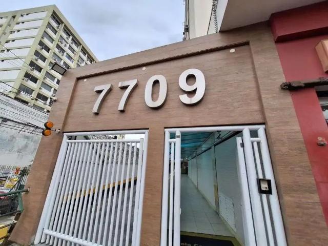 Conj. Comercial / Sala para Venda em Rio de Janeiro/RJ Freguesia Jacarepaguá