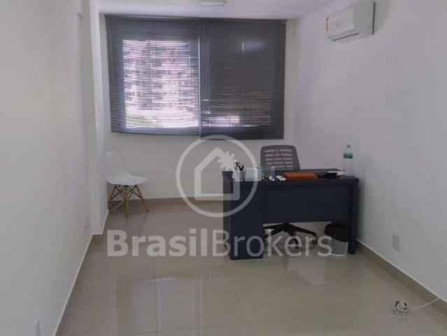 Conj. Comercial / Sala para Venda em Rio de Janeiro/RJ Freguesia Jacarepaguá