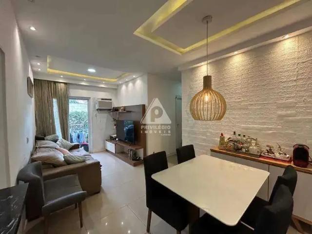 Conj. Comercial / Sala para Venda em Rio de Janeiro/RJ Jacarepaguá 3 Quartos