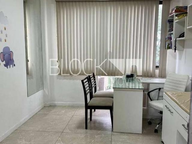 Conj. Comercial / Sala para Venda em Rio de Janeiro/RJ Recreio dos Bandeirantes