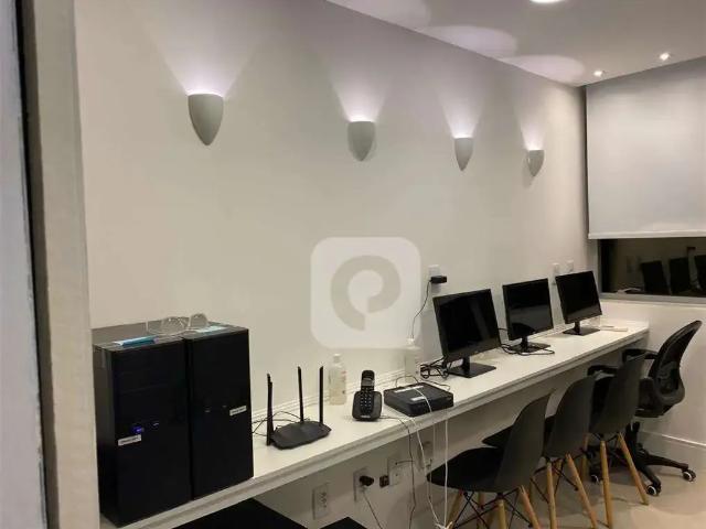 Conj. Comercial / Sala para Venda em Rio de Janeiro/RJ Recreio dos Bandeirantes