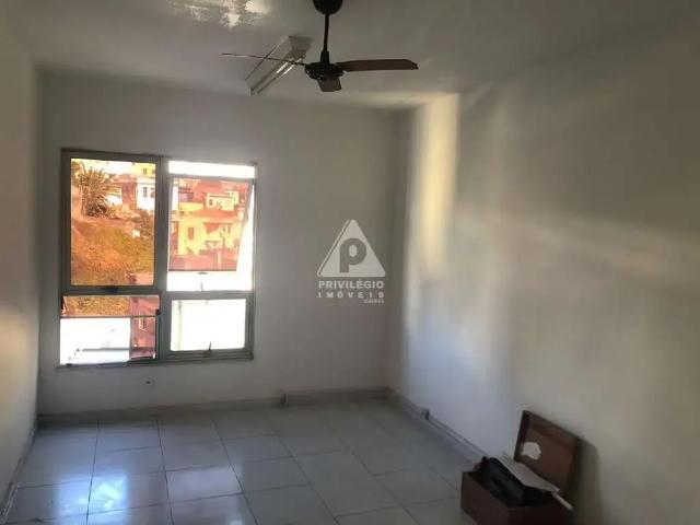 Conj. Comercial / Sala para Venda em Rio de Janeiro/RJ Saúde