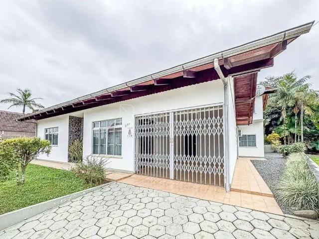 Conj. Comercial / Sala para Venda em Rio dos Cedros/SC Centro 5 Quartos