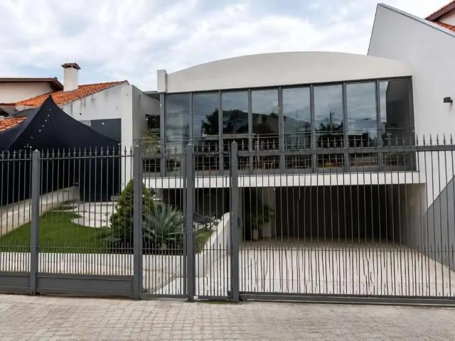 Conj. Comercial / Sala para Venda em Rio Grande/RS Centro 3 Quartos