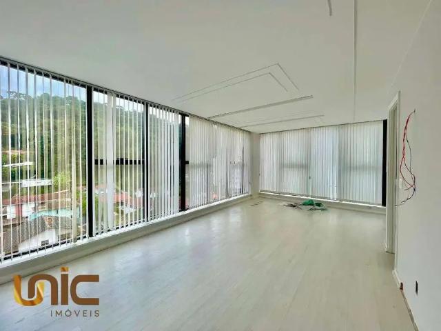 Conj. Comercial / Sala para Venda em Teresópolis/RJ Várzea