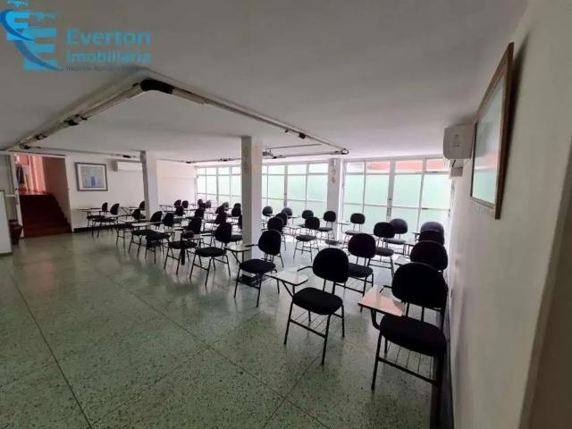 Conj. Comercial / Sala para Venda em Uberlândia/MG Lidice 4 Quartos