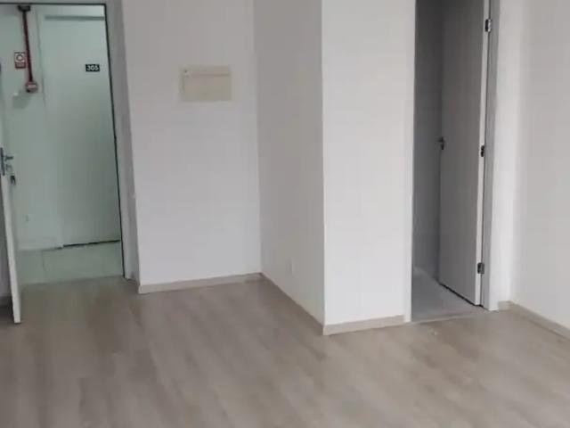 Conj. Comercial / Sala para Venda em Volta Redonda/RJ Conforto