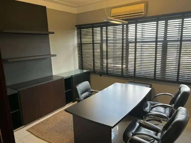 Conj. Comercial / Sala para Venda em Várzea Grande/MT Centro Norte 1 Quartos