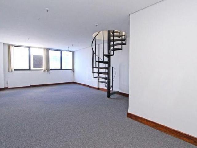 Conjunto, 131 m² Para Comprar por R$1.064.000 Três Figueiras Porto Alegre