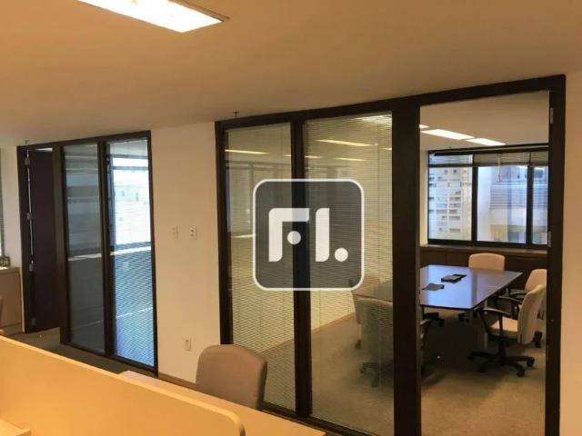 Conjunto, 150 m² venda por R$ 2.200.000,00 ou aluguel por R$ 20.420,33/mês Itaim Bibi São Paul