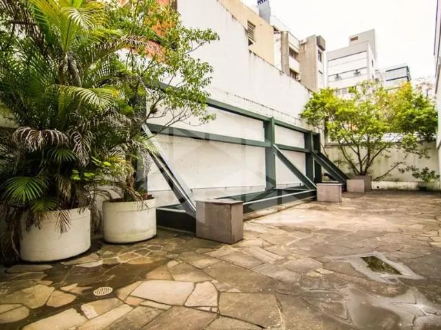 Conjunto 32M² para Alugar