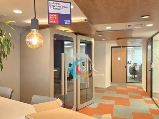 Conjunto, 385 m² Vila Olímpia São Paulo/SP