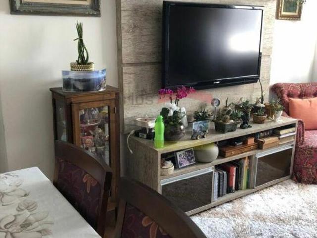 Conjunto Vitória Régia 2 dormitórios 1 vaga reformado 62 M2