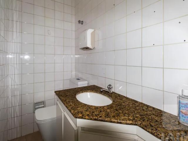 Conjunto Comercial 01 sala, 01 vaga em Higienópolis