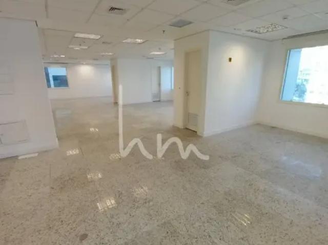 Conjunto Comercial 200 metros na Consolação