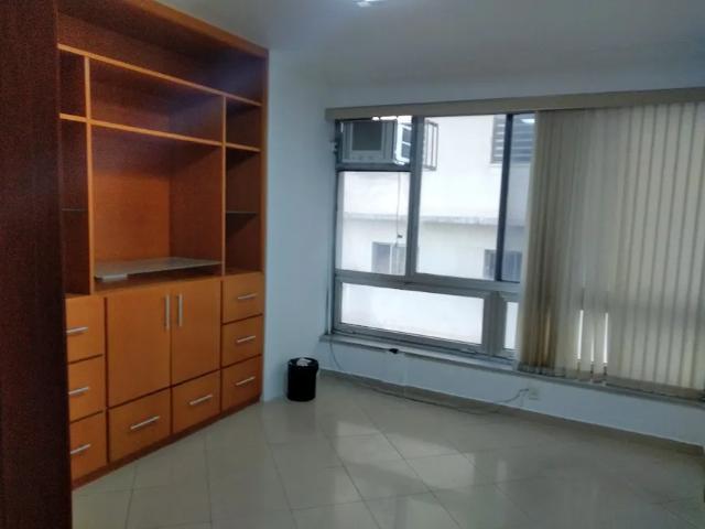 Conjunto comercial 40m2 uteis próximo ao metro trianon