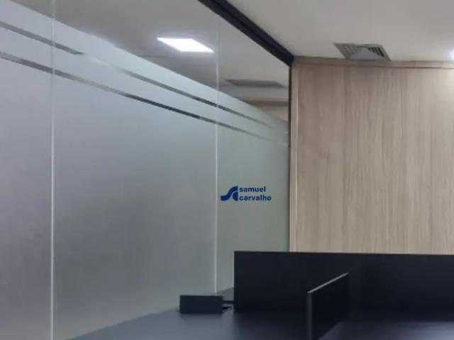 Conjunto comercial 50 m2 2 vagas garagem com manobrista  2 banheiros  01 copa ar condicionad
