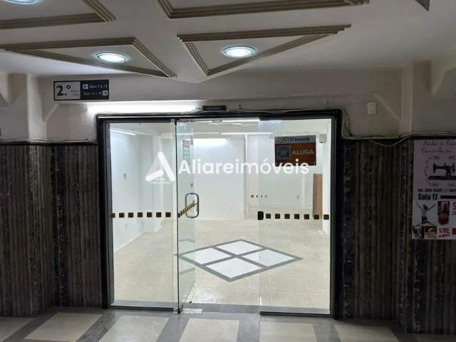 Conjunto comercial c/ 60m², para aluguel no Condomínio Edifício York, no bairro Centro Histórico de