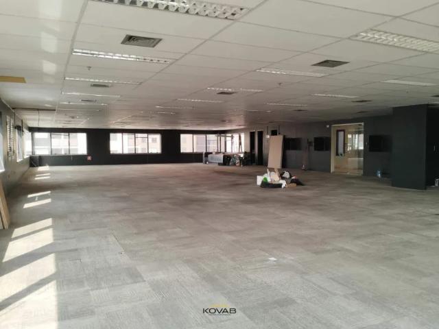Conjunto comercial com 185,50m² no Itaim Bibi