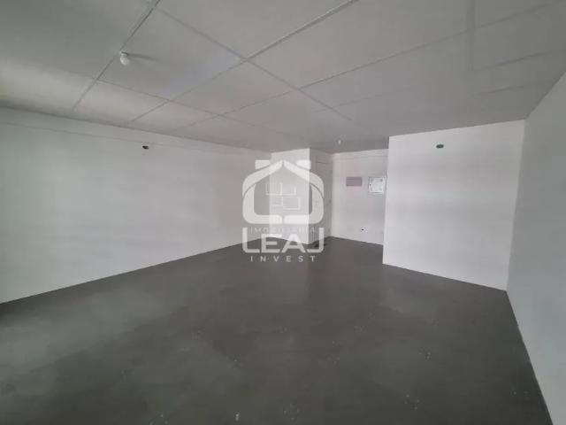 Conjunto comercial à venda de 40m² no Cerqueira César com 1 vaga de garagem