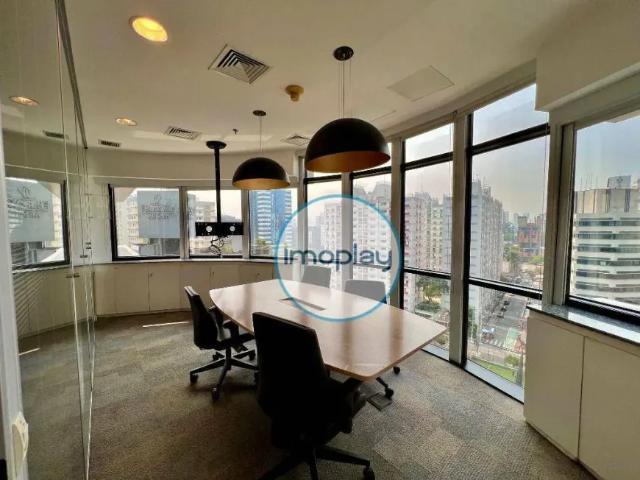 Conjunto Comercial de 1.408 m² al lado do shopping D&: Flexibilidade e Sofisticação no Novo E