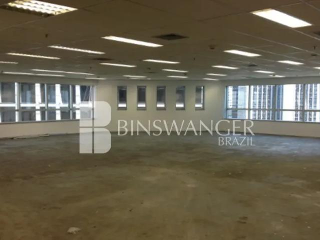 Conjunto Comercial de 245m² para á Locação Paulista