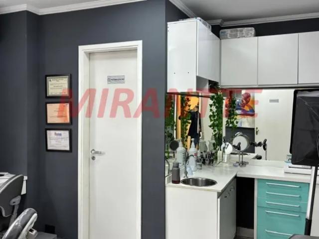 Comercial de 38m² em Água Fria