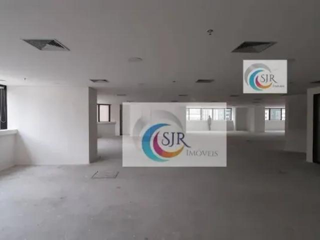 Conjunto Comercial de 392m² com 12 vagas de garagem!