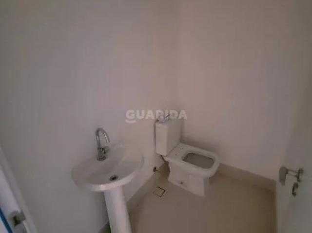 Conjunto comercial de 65m² no bairro Menino Deus
