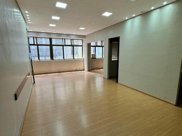 Conjunto Comercial em Centro Histórico