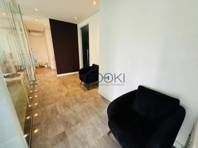 Conjunto comercial em andar baixo, totalmente mobiliado