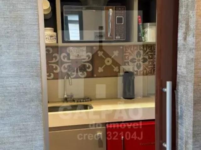 Conjunto comercial em Moema com 105m² para alugar com 3 vagas