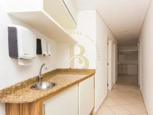 Conjunto Comercial em Santa Cecília com 178m²