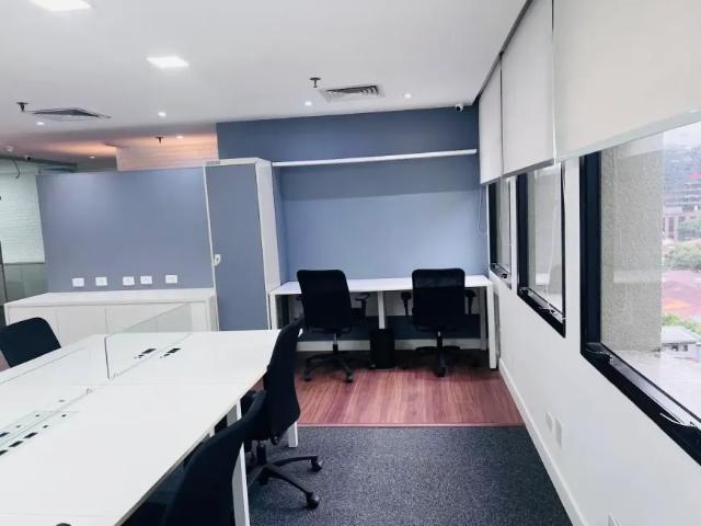 Conjunto Comercial Mobiliado para aluguel tem 130 metros quadrados em Vila Olímpia São Paulo SP