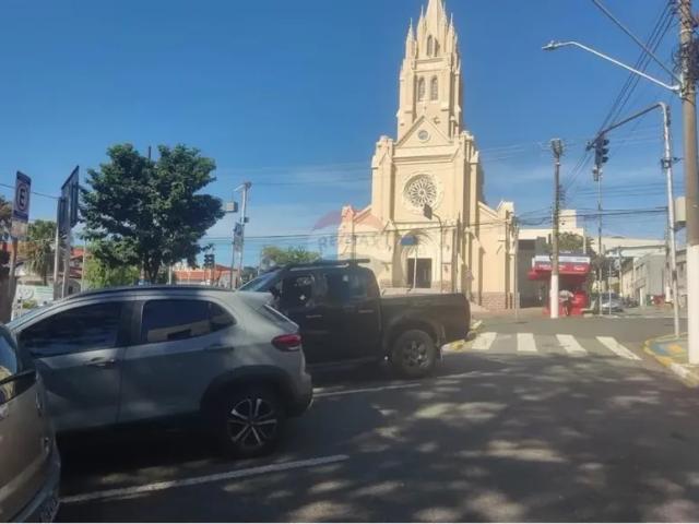 Conjunto Comercial Modernizado no Centro de Valinhos