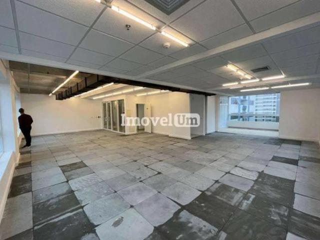 Conjunto Comercial Moema