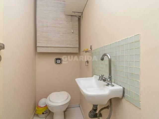 Conjunto comercial no Centro Histórico!